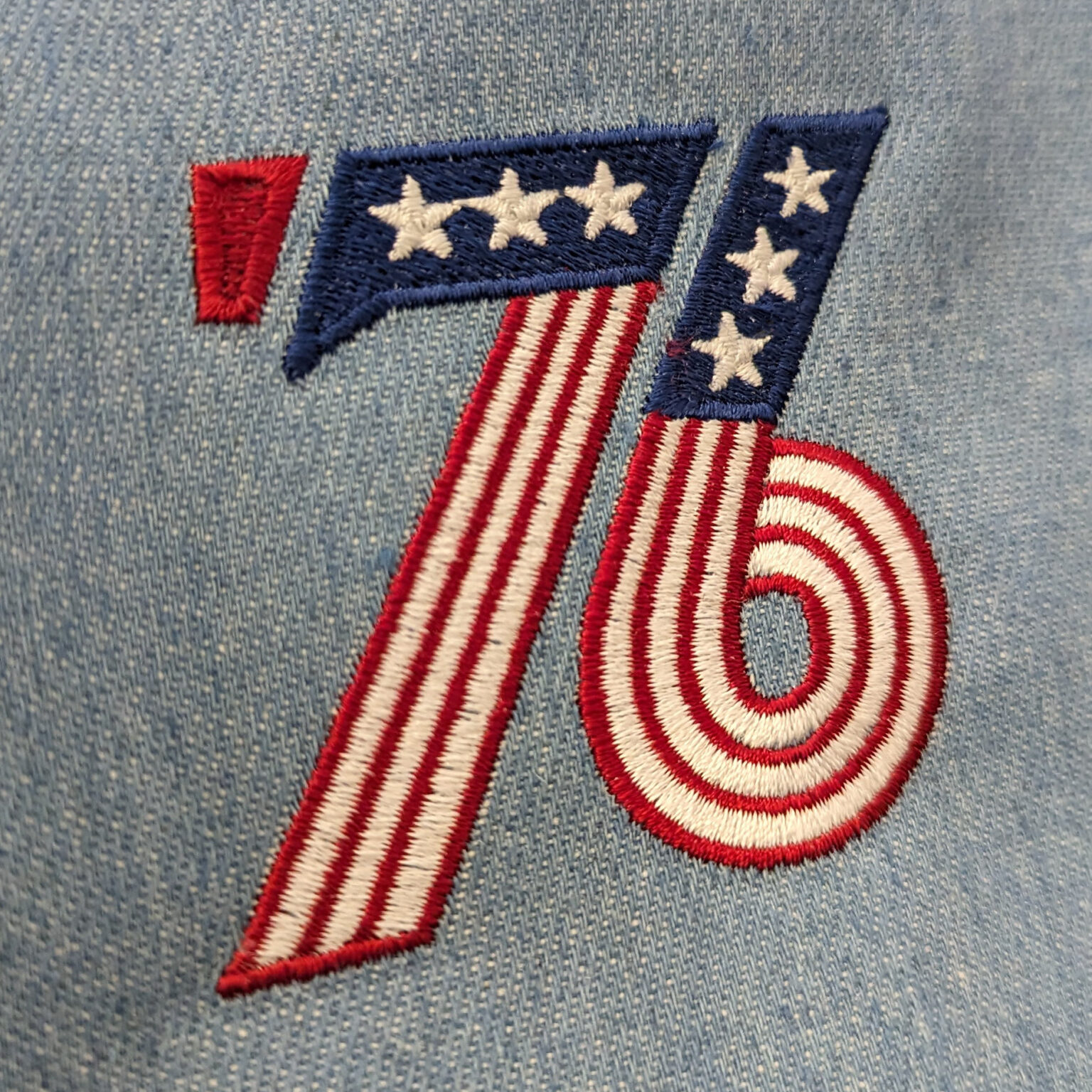 Retro ‘Spirit of 76’ Free Design